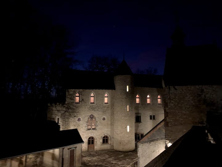 Chambre D'hôte Médiévale - Issoudun