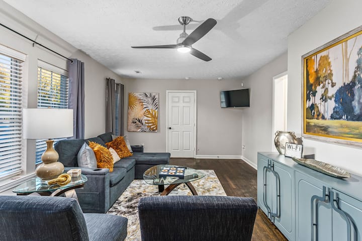 The Home Sweet Home In The Center Of Atl W/ Hottub - Atlanta, GA