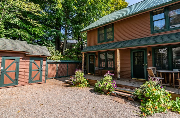 Peaceful Pines-close To Main St! Str#300184 - Lake Placid, NY