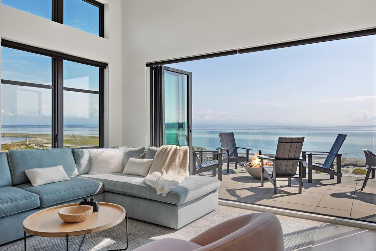 Comox Vacation Rentals & Homes - British Columbia, Canada | Airbnb