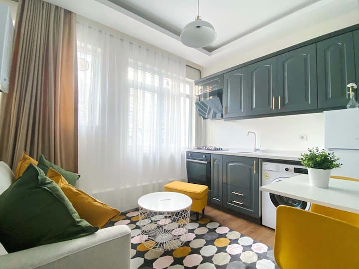 Two-room Apartment In Fatih Vatan - Fatih