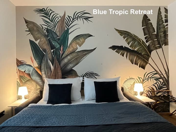 Blue Tropic Retreat - Linz