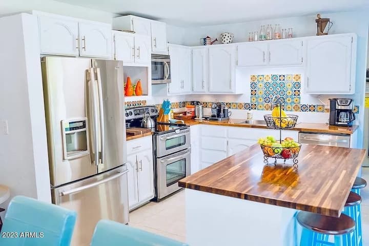 Good Life On Elm - 4 Br Home - Page, AZ