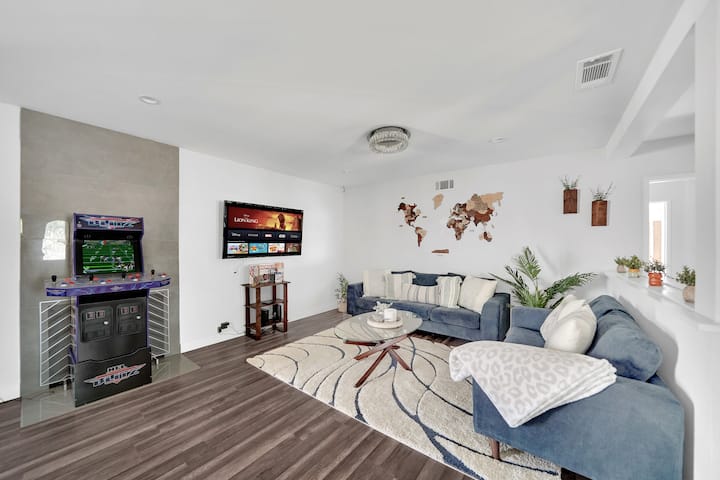 Comfy 4br Dream Home - 3.6 Miles From Disney - Anaheim