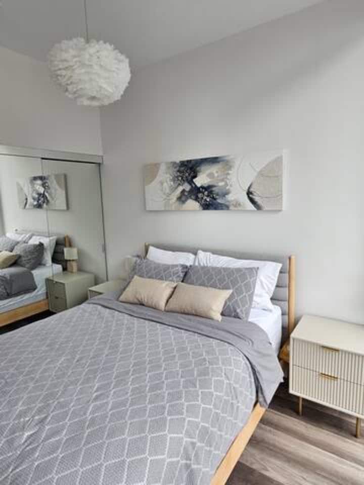 Family-friendly 1 Bedroom Apt - イニスフィル