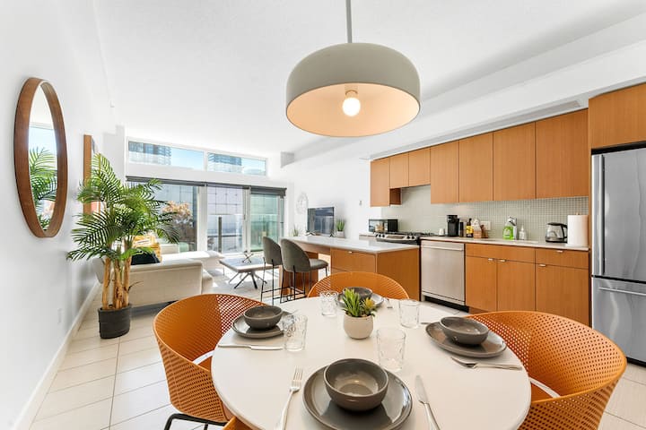 Bright&spacious-centrallocation-1bed-1pk - Vancouver