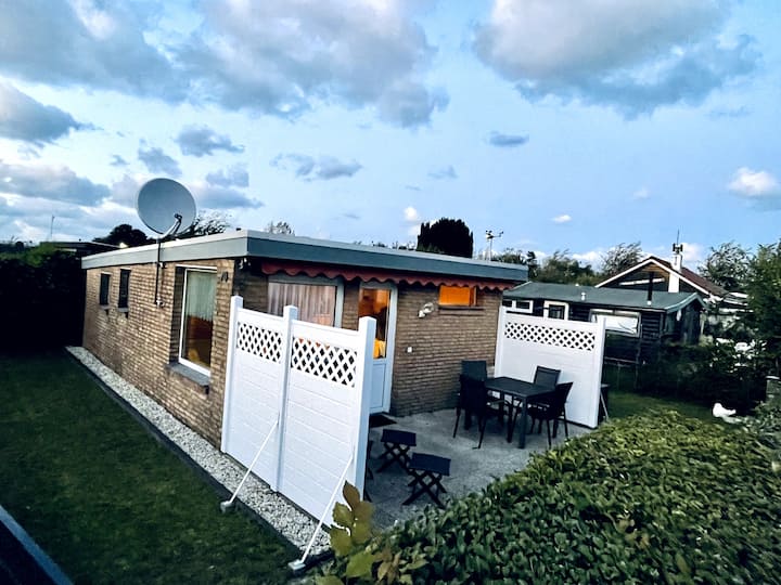 Kleines Ferienhäuschen Ouddorp - Hon70pj - Ouddorp
