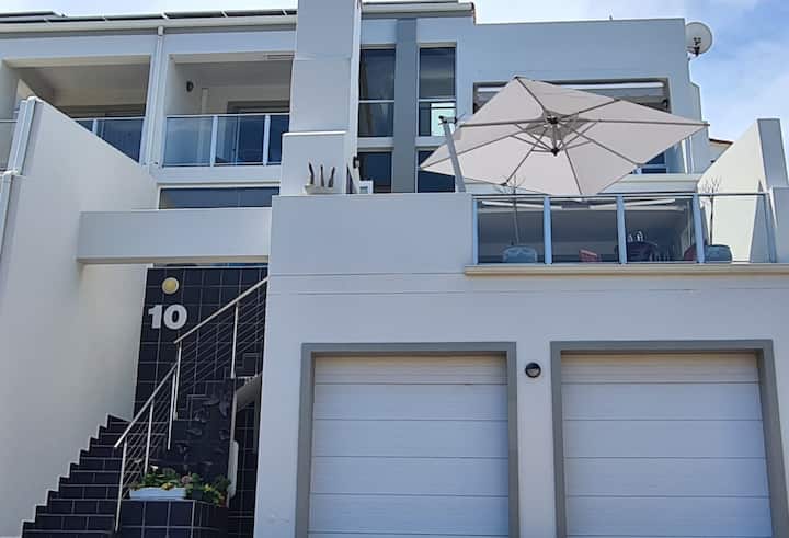 St Tropez Delight - Plettenberg Bay
