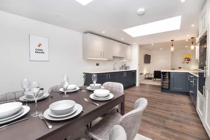 The Old Hotel - Nether Hornpot - York