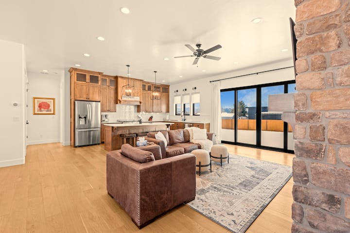 Modern 5br | A/c (Rare) | Walk To Targhee Shuttle - Driggs, ID