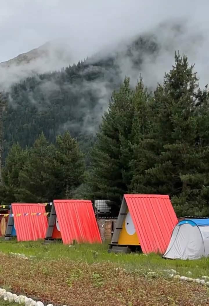 Shepherd House & Farm - Sangla