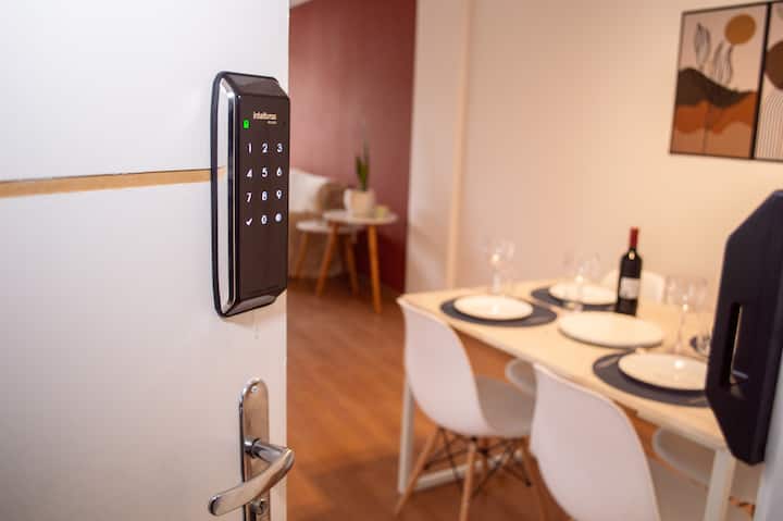 2 Quartos Com Varanda No Grajaú - Rio de Janeiro