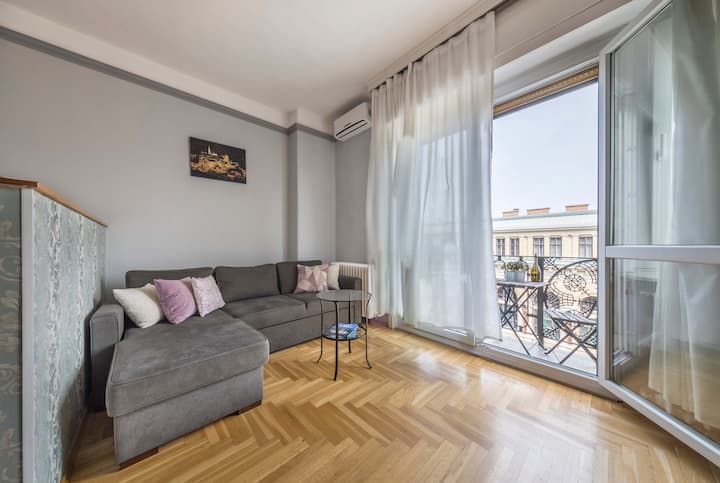 Astoria Apartment With Balcony. - Budapest