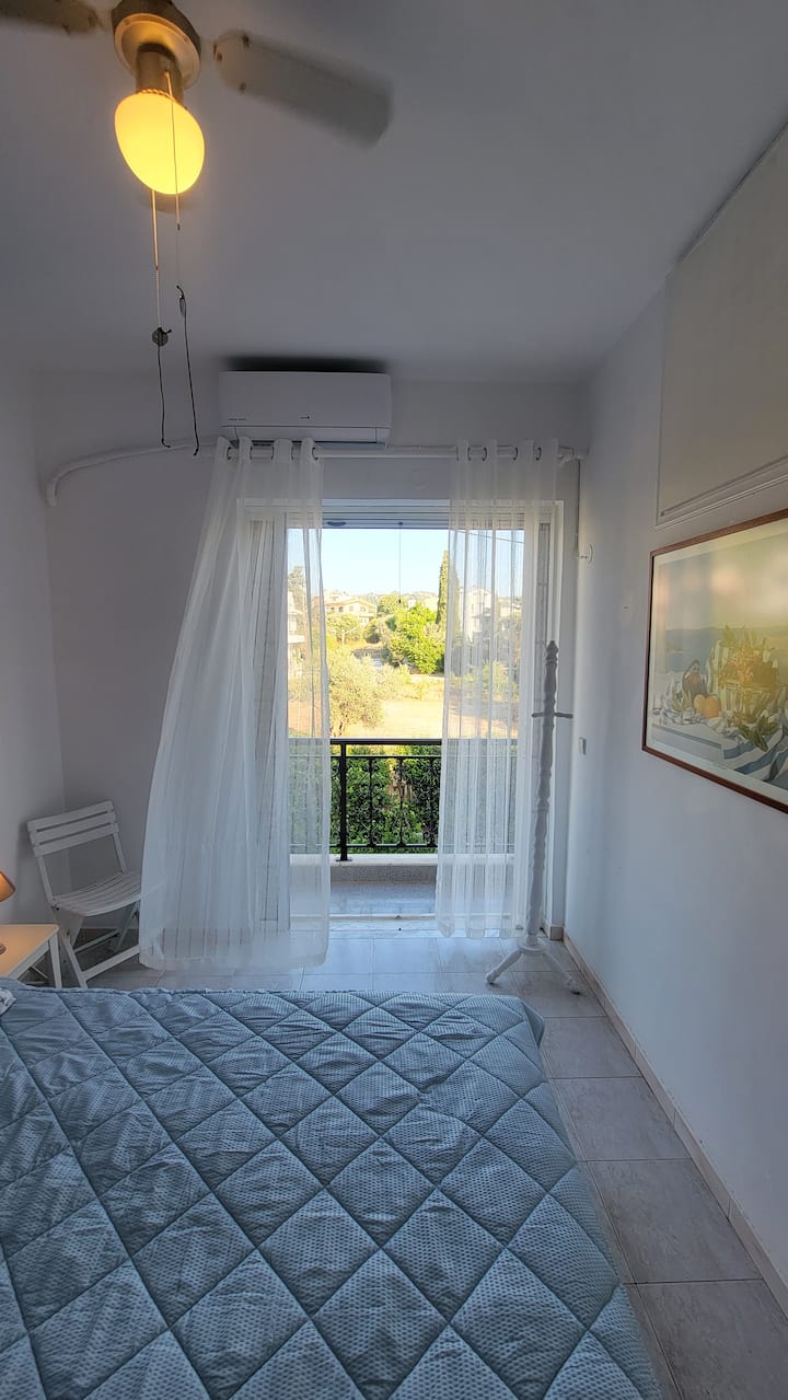 Countryside Top Floor Terrace - Aéroport de Rhodes (RHO)