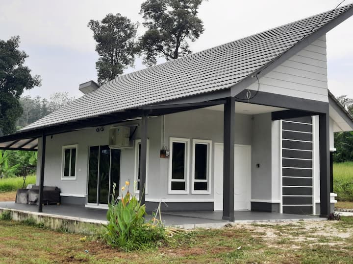 Villaamiramirah Homestay@bms - Sungkai