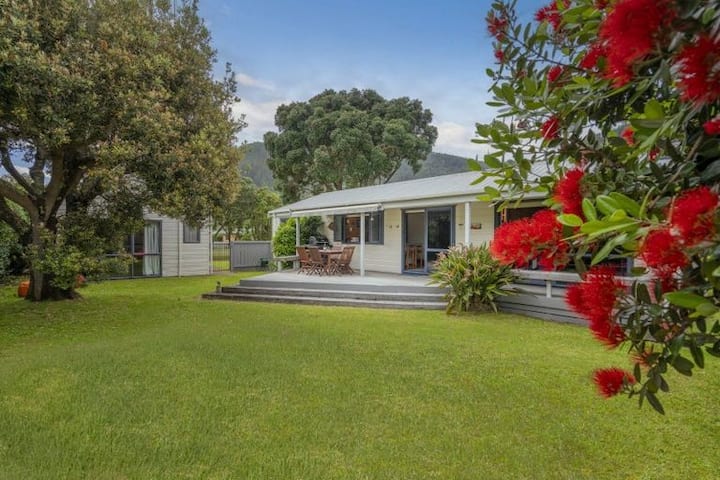 Beach House+sleep Out, Pets Okay - Pauanui