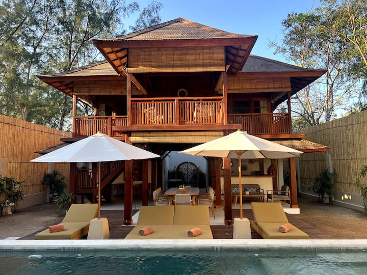 New 4 Bd Villa On Gili Trawangan - With Breakfast - Islas Gili