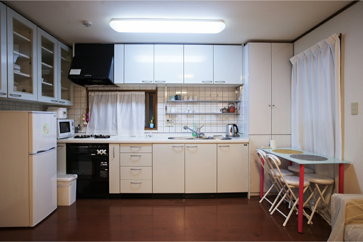 [201] Osaka Gusethouse With Luggage Service - 大阪市