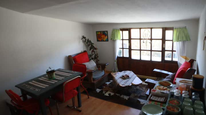 Ale Y Clau Con Desayuno Incluido - Bariloche