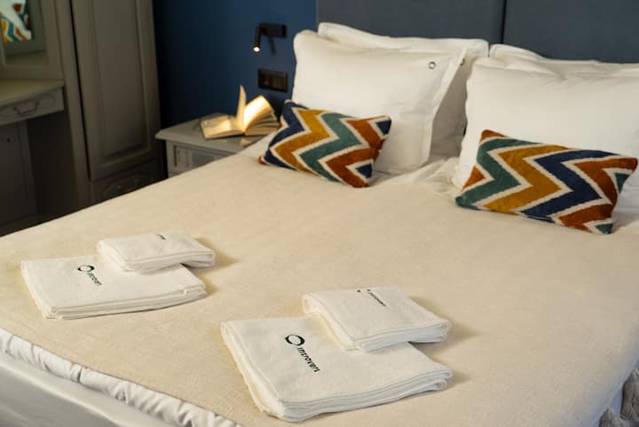 Economy Room In Maria Luisa By Introvert Hotels - Sofia
