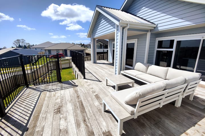 Sunny Family Friendly Paradise - Tauranga