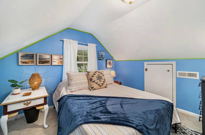 Peaceful Retreat Near Beach, Downtown, Golf! - Charleston, SC