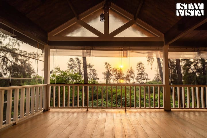 Alibag Luxury Beach Villa W/ Private Beach Access - Alibag