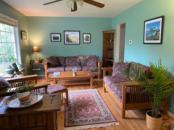 Cozy Getaway On The Palouse - Moscow, ID