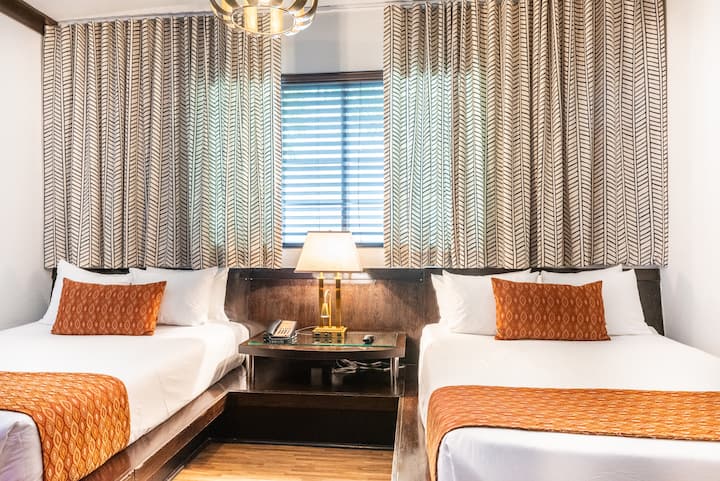 2 Double Beds, Prime Spot, Fun - Miami Beach