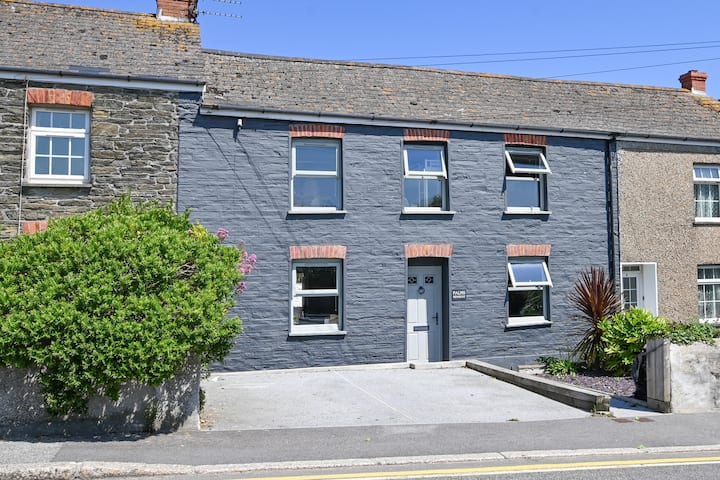 Central Cottage - 5mins Walk To Town/surf+parking! - Newquay