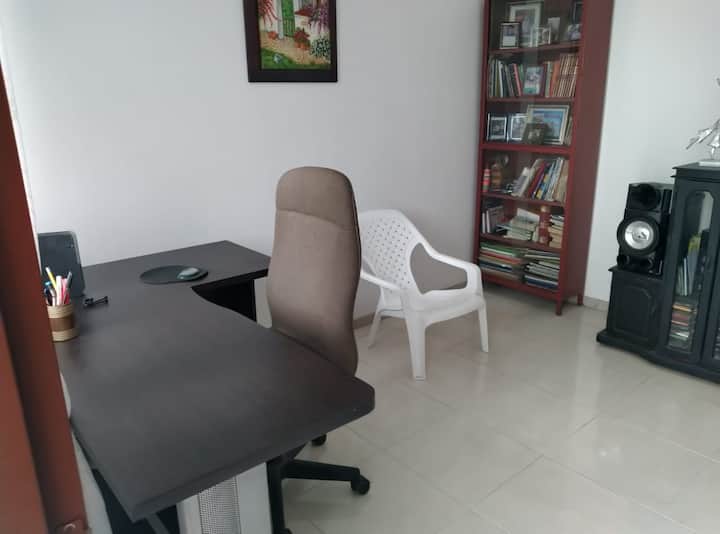 Habitación Cómoda Y Acogedora - Palmira