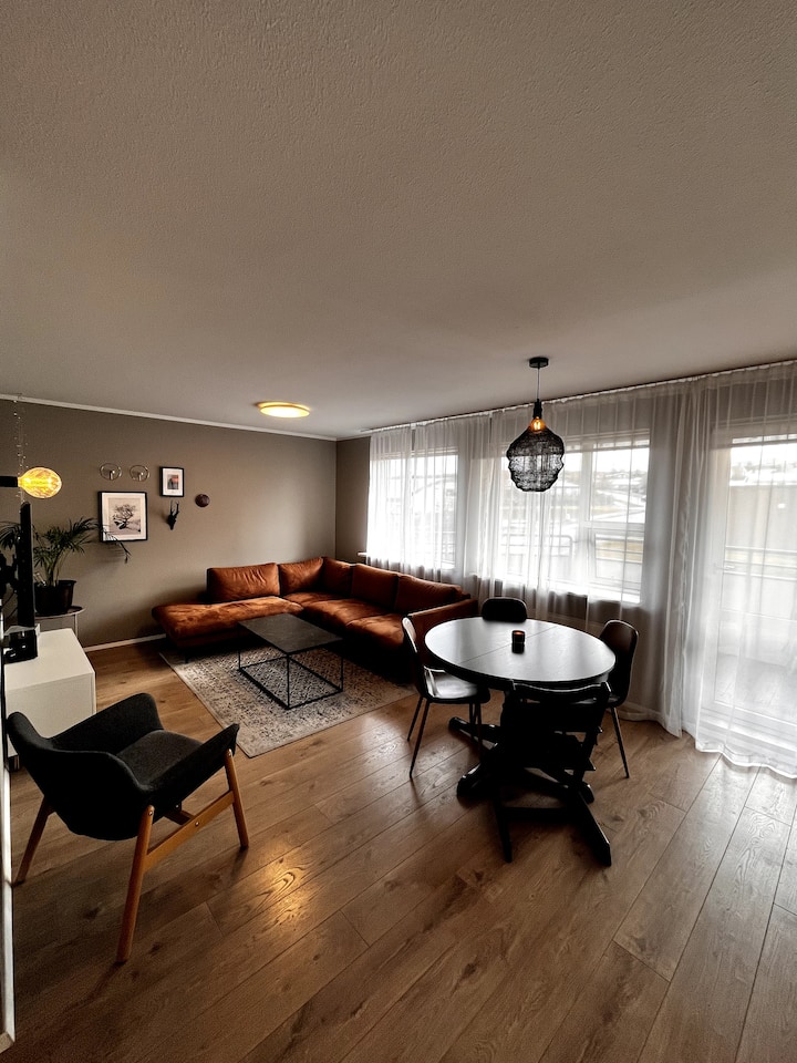 Cozy Apartment In Kópavogur - Islandia