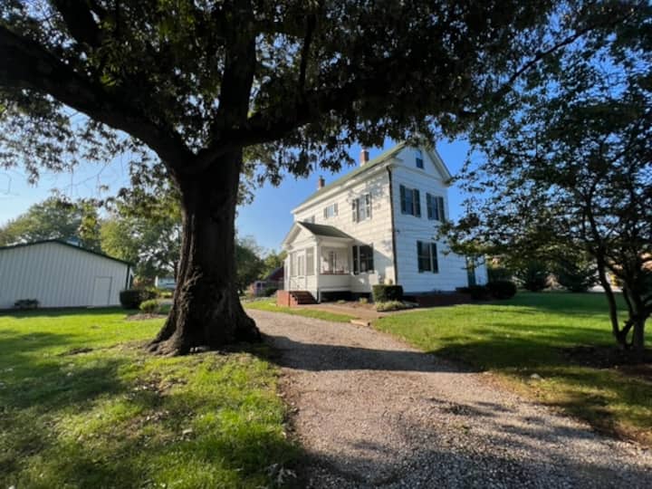 Eastport Farmhouse, Dog-friendly - Annapolis, MD