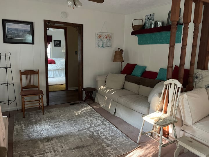 Garden Cottage - Luray, VA