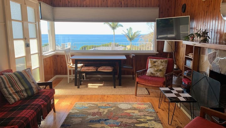 Retro Beach House Retreat - Pambula Beach