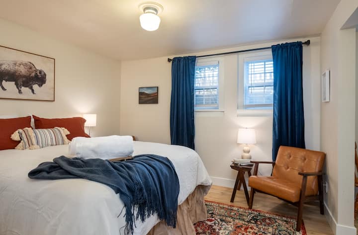 Cozy Downtown Apt, Walk To Campus, Vintage Vibes - Missoula, MT