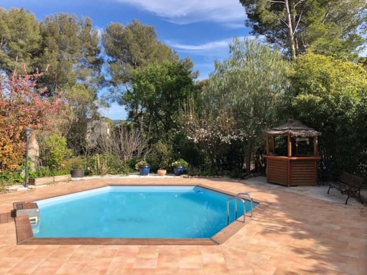 Charmante Maison Dans Un Village Provencal - La Cadière-d'Azur
