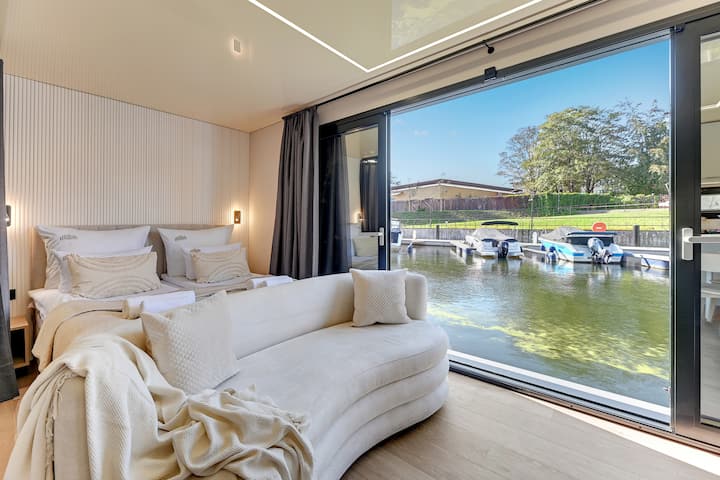 Motlava River Houseboat | Perfect For 2 | Sauna - Danzig