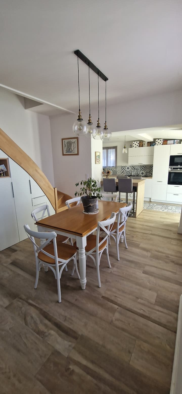 Maison En Pierre & Jardin – Charme à La Rochelle - La Rochelle