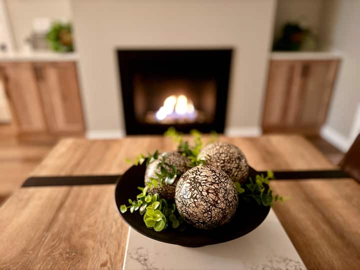 Stunning Sunrise Home | Views | Dog | Sauna | Bike - Duluth, MN