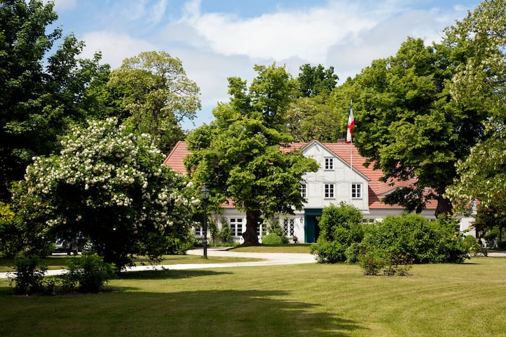 Gutshof Langensee, Uferblick - Bützow