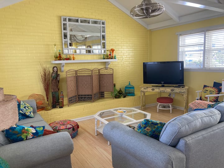 Beach Bungalow By The Sea - Kure Beach, NC