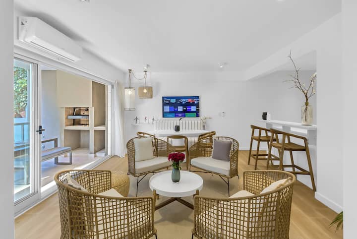 Stylish New Home 3br With Parking & Private Bbq - Buenos Aires