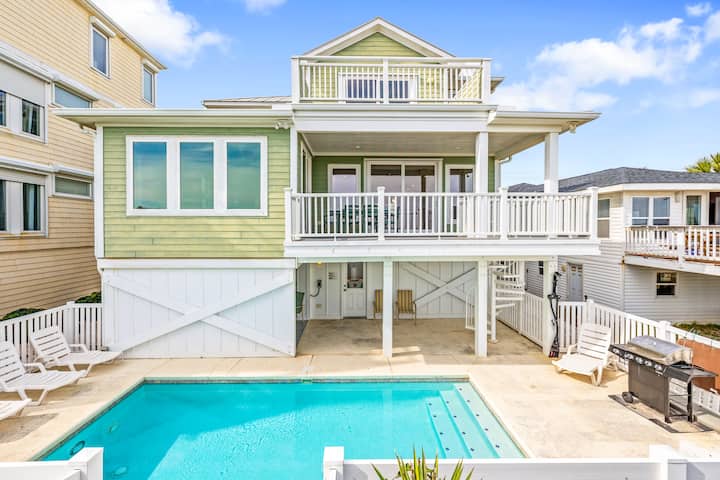 Sage Seahorse - Oceanfront/pool/hot Tub - Carolina Beach, NC