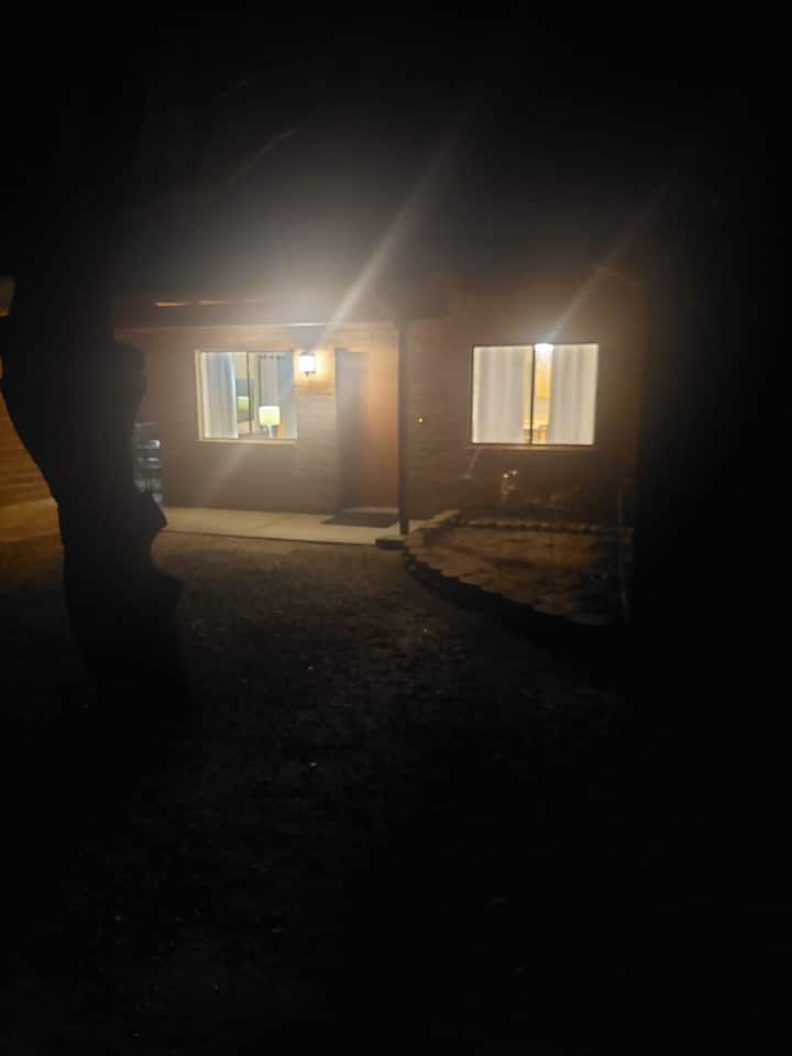 1,200 Sq. Ft. Private Guest House - Oro Valley, AZ