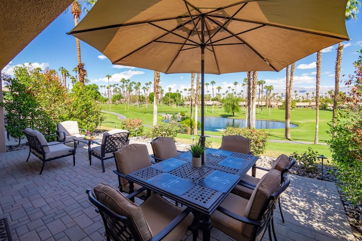King Bed-golf Course Views Condo - Palm Desert, CA