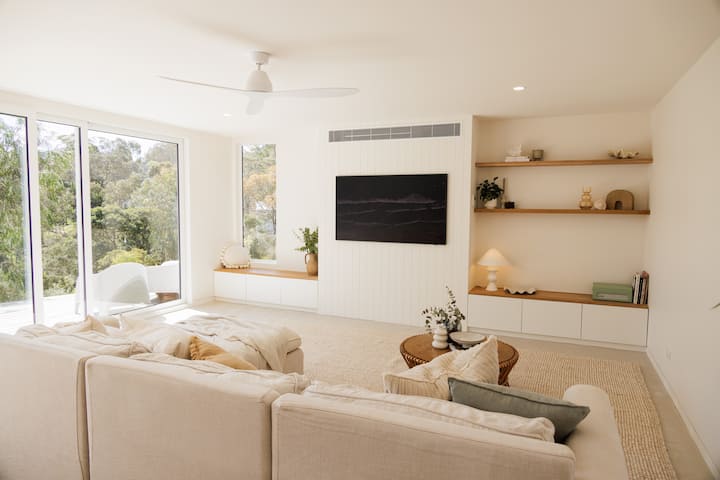 Mt Martha Umina Beach House: Sleeps 10 - Mount Martha