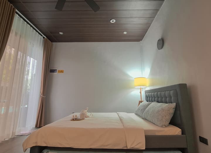 Junior Suite: Room #3 - Bolinao