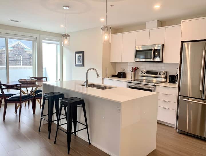 Live Easy At Dalhousie's Doorstep - Halifax