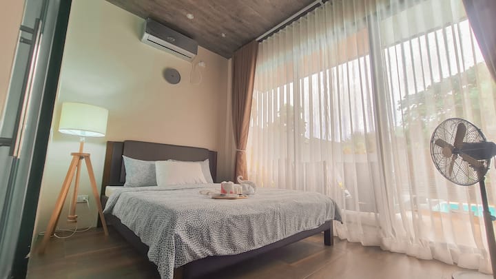 Standard Room: Pool View (#6) - Bolinao